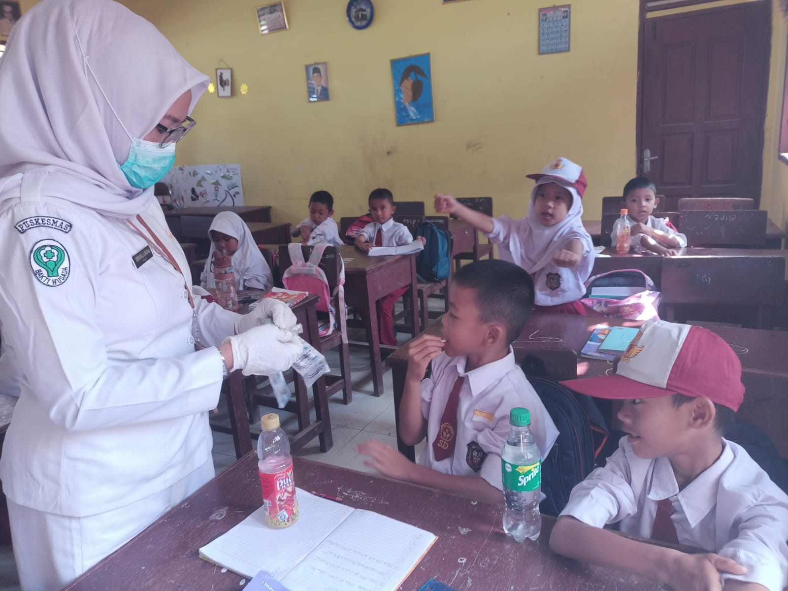 Kegiatan Pemberian Obat Cacing