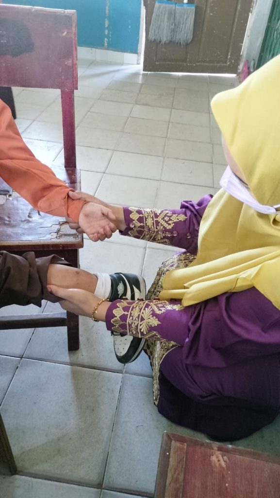 Pemeriksaan Scrinning Frambusia di Sekolah SD, TK, PAUD